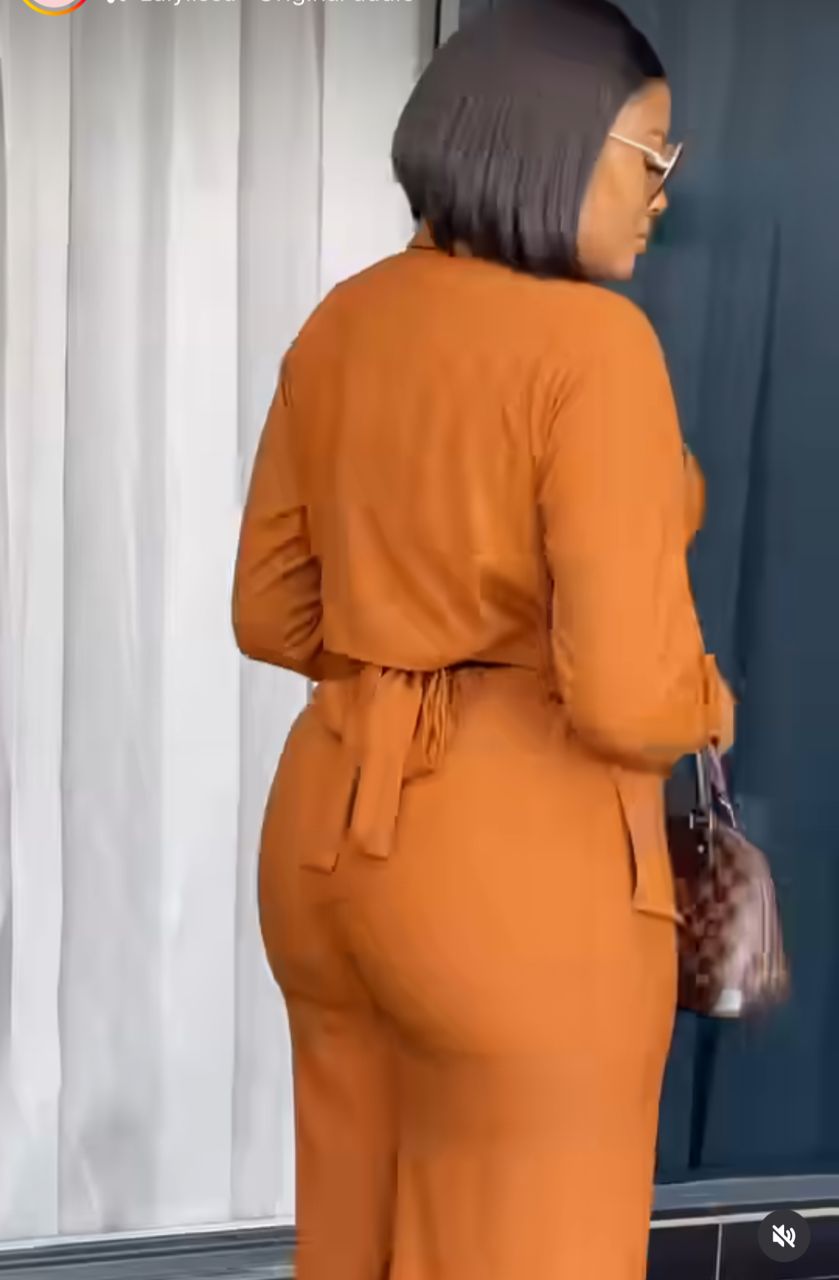 Two Piece – Beunique Global